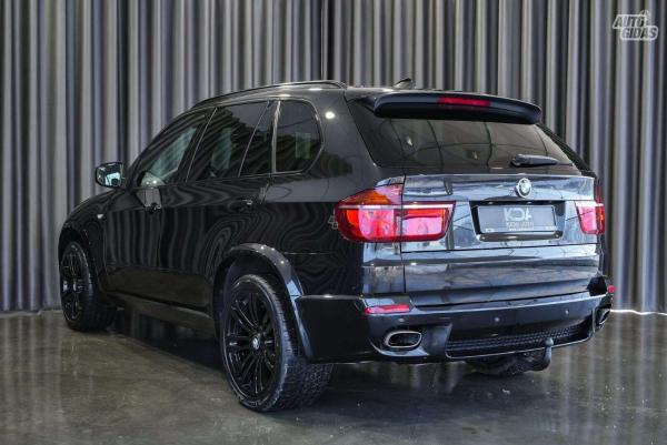 Black BMW X5 2012 in Marijampole, with an engine capacity of 3.00 L and mileage of 216 thousand km for 13950 €, photo 8 on AUTOMOTO.COM.LV