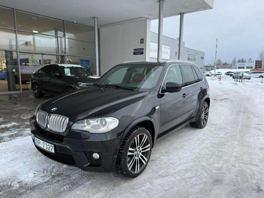 Melns BMW X5 2012 Rīga, ar dzinēja tilpumu 2.99 L un nobraukumu 279 tūkst. km par 13200 €, foto 2 vietnē AUTOMOTO.COM.LV
