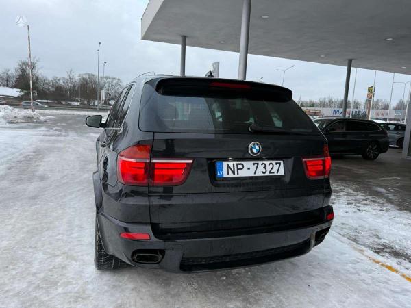 Melns BMW X5 2012 Rīga, ar dzinēja tilpumu 2.99 L un nobraukumu 279 tūkst. km par 13200 €, foto 5 vietnē AUTOMOTO.COM.LV