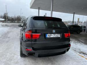 Melns BMW X5 2012 Rīga, ar dzinēja tilpumu 2.99 L un nobraukumu 279 tūkst. km par 13200 €, foto 5 vietnē AUTOMOTO.COM.LV