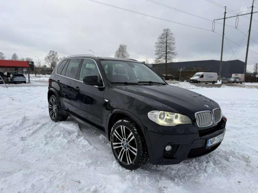 Melns BMW X5 2012 Rīga, ar dzinēja tilpumu 2.99 L un nobraukumu 279 tūkst. km par 13200 €, foto 8 vietnē AUTOMOTO.COM.LV