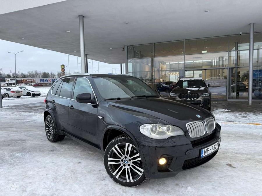 Melns BMW X5 2012 Rīga, ar dzinēja tilpumu 2.99 L un nobraukumu 279 tūkst. km par 13200 €, foto 9 vietnē AUTOMOTO.COM.LV