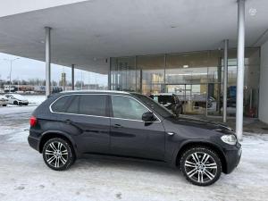 Melns BMW X5 2012 Rīga, ar dzinēja tilpumu 2.99 L un nobraukumu 279 tūkst. km par 13200 €, foto 10 vietnē AUTOMOTO.COM.LV