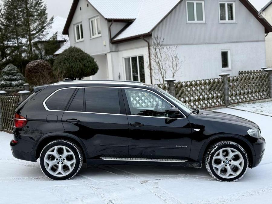 Melns BMW X5 2012 Viļņa, ar dzinēja tilpumu 2.99 L un nobraukumu 287 tūkst. km par 9500 €, foto 6 vietnē AUTOMOTO.COM.LV