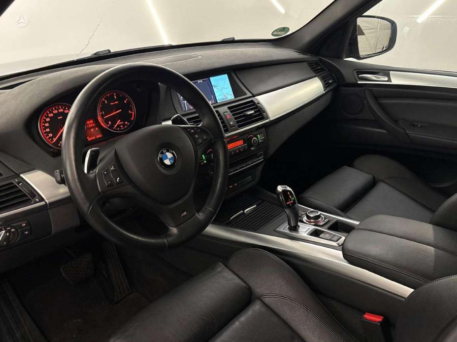 Melns BMW X5 2012 Marijampole, ar dzinēja tilpumu 2.99 L un nobraukumu 225 tūkst. km par 12850 €, foto 2 vietnē AUTOMOTO.COM.LV