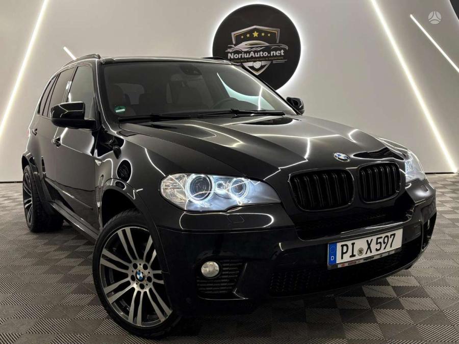Black BMW X5 2012 in Marijampole, with an engine capacity of 2.99 L and mileage of 237 thousand km for 13450 €, photo 1 on AUTOMOTO.COM.LV