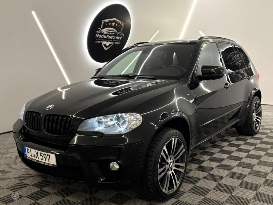 Black BMW X5 2012 in Marijampole, with an engine capacity of 2.99 L and mileage of 237 thousand km for 13450 €, photo 27 on AUTOMOTO.COM.LV