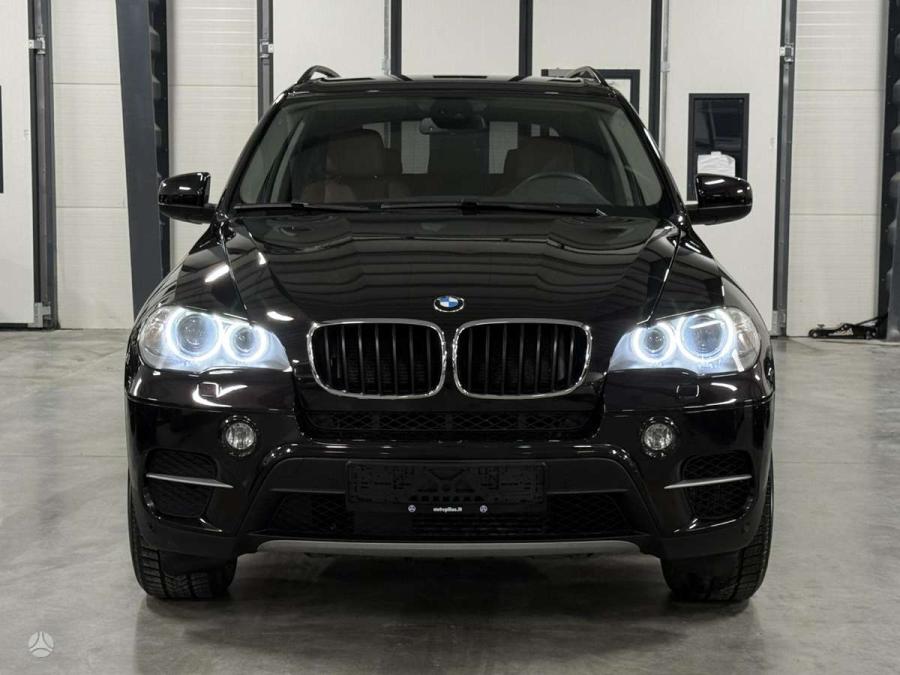 Melns BMW X5 2012 Marijampole, ar dzinēja tilpumu 2.99 L un nobraukumu 230 tūkst. km par 10900 €, foto 3 vietnē AUTOMOTO.COM.LV