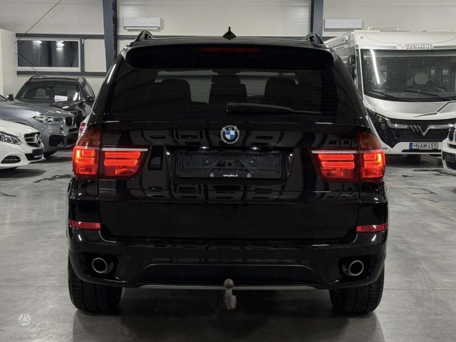 Melns BMW X5 2012 Marijampole, ar dzinēja tilpumu 2.99 L un nobraukumu 230 tūkst. km par 10900 €, foto 6 vietnē AUTOMOTO.COM.LV
