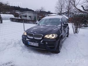 Black BMW X5 2012 in Riga, with an engine capacity of 3.00 L and mileage of 0 thousand km for 12100 €, photo 28 on AUTOMOTO.COM.LV