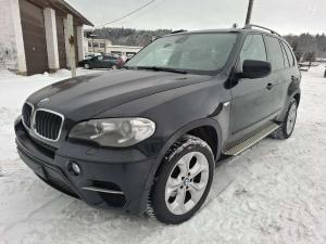 Black BMW X5 2012 in Kaunas, with an engine capacity of 3.00 L and mileage of 305 thousand km for 7500 €, photo  on AUTOMOTO.COM.LV