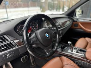 Black BMW X5 2012 in Riga, with an engine capacity of 3.00 L and mileage of 280 thousand km for 12990 €, photo 15 on AUTOMOTO.COM.LV