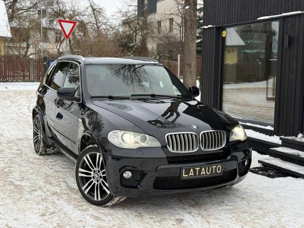 Melns BMW X5 2012 Rīga, ar dzinēja tilpumu 2.99 L un nobraukumu 280 tūkst. km par 12990 €, foto 2 vietnē AUTOMOTO.COM.LV