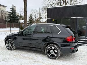 Melns BMW X5 2012 Rīga, ar dzinēja tilpumu 2.99 L un nobraukumu 280 tūkst. km par 12990 €, foto 12 vietnē AUTOMOTO.COM.LV