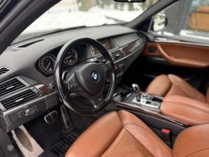Melns BMW X5 2012 Rīga, ar dzinēja tilpumu 2.99 L un nobraukumu 280 tūkst. km par 12990 €, foto 14 vietnē AUTOMOTO.COM.LV