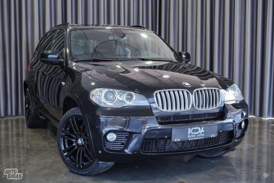 Black BMW X5 2012 in Marijampole, with an engine capacity of 3.00 L and mileage of 216 thousand km for 13150 €, photo 3 on AUTOMOTO.COM.LV