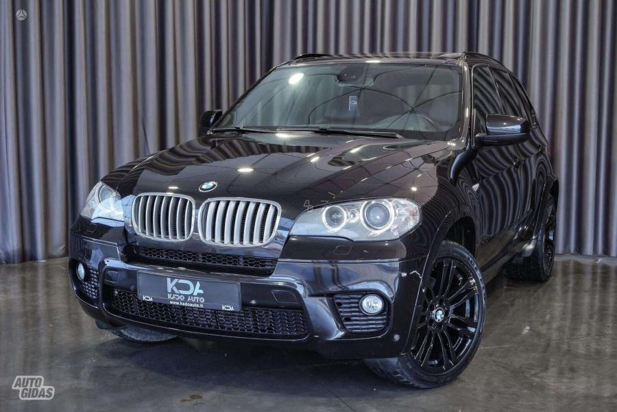 Black BMW X5 2012 in Marijampole, with an engine capacity of 3.00 L and mileage of 216 thousand km for 13150 €, photo 5 on AUTOMOTO.COM.LV
