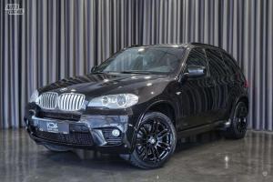Black BMW X5 2012 in Marijampole, with an engine capacity of 3.00 L and mileage of 216 thousand km for 13150 €, photo 6 on AUTOMOTO.COM.LV