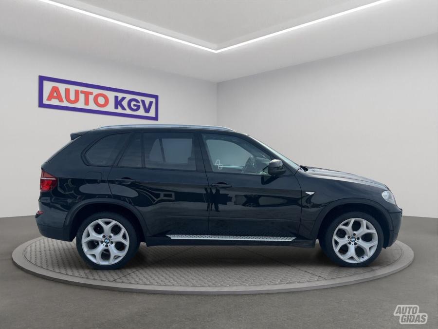 Melns BMW X5 2012 Kauņa, ar dzinēja tilpumu 3.00 L un nobraukumu 260 tūkst. km par 10999 €, foto 7 vietnē AUTOMOTO.COM.LV