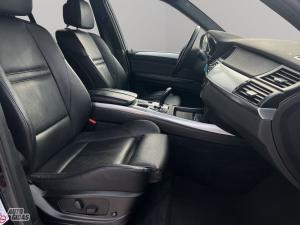 Melns BMW X5 2012 Kauņa, ar dzinēja tilpumu 3.00 L un nobraukumu 260 tūkst. km par 10999 €, foto 9 vietnē AUTOMOTO.COM.LV