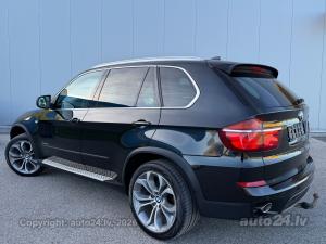 Melns BMW X5 2012 Tartu, ar dzinēja tilpumu 3.00 L un nobraukumu 249 tūkst. km par 14999 €, foto 5 vietnē AUTOMOTO.COM.LV