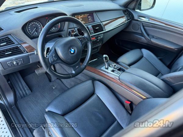 Melns BMW X5 2012 Tartu, ar dzinēja tilpumu 3.00 L un nobraukumu 249 tūkst. km par 14999 €, foto 9 vietnē AUTOMOTO.COM.LV