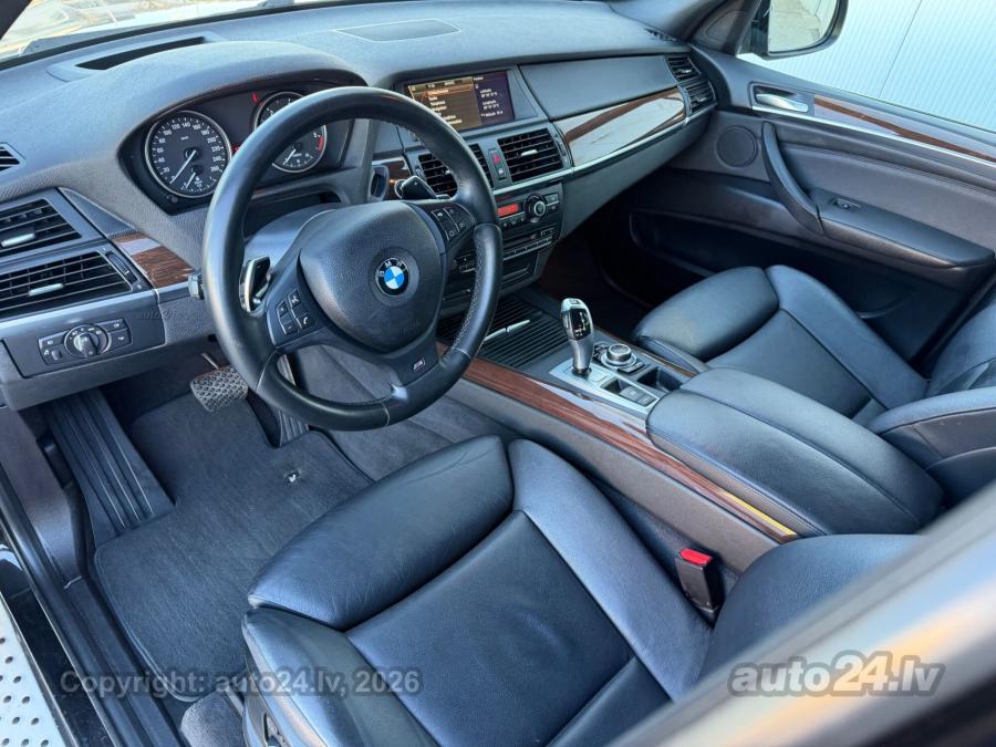 Melns BMW X5 2012 Tartu, ar dzinēja tilpumu 3.00 L un nobraukumu 249 tūkst. km par 14999 €, foto 10 vietnē AUTOMOTO.COM.LV