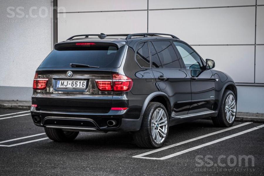 Melns BMW X5 2012 Rīga, ar dzinēja tilpumu 3.00 L un nobraukumu 0 tūkst. km par 10952 €, foto 5 vietnē AUTOMOTO.COM.LV