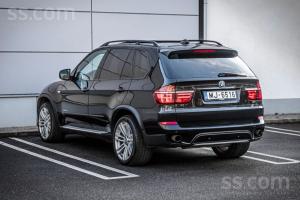 Melns BMW X5 2012 Rīga, ar dzinēja tilpumu 3.00 L un nobraukumu 0 tūkst. km par 10952 €, foto 7 vietnē AUTOMOTO.COM.LV