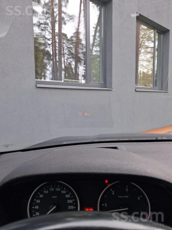 Melns BMW X5 2012 Jūrmala, ar dzinēja tilpumu 3.00 L un nobraukumu 215 tūkst. km par 12850 €, foto 9 vietnē AUTOMOTO.COM.LV