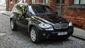 Melns BMW X5 2012 Rīga, ar dzinēja tilpumu 3.00 L un nobraukumu 357 tūkst. km par 9950 €, foto 7 vietnē AUTOMOTO.COM.LV