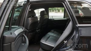 Melns BMW X5 2012 Rīga, ar dzinēja tilpumu 3.00 L un nobraukumu 357 tūkst. km par 9950 €, foto 9 vietnē AUTOMOTO.COM.LV