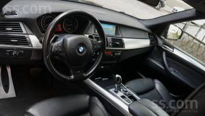Melns BMW X5 2012 Rīga, ar dzinēja tilpumu 3.00 L un nobraukumu 357 tūkst. km par 9950 €, foto 15 vietnē AUTOMOTO.COM.LV