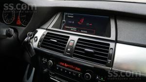 Melns BMW X5 2012 Rīga, ar dzinēja tilpumu 3.00 L un nobraukumu 357 tūkst. km par 9950 €, foto 17 vietnē AUTOMOTO.COM.LV