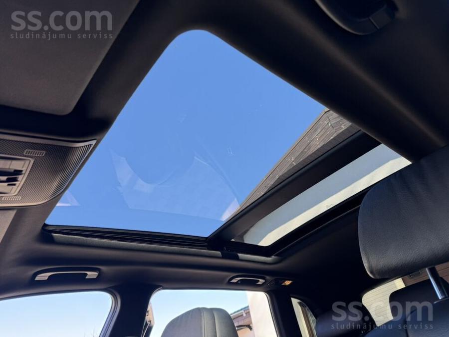 Black BMW X5 2012 in Tukums, with an engine capacity of 3.00 L and mileage of 204 thousand km for 13600 €, photo 15 on AUTOMOTO.COM.LV