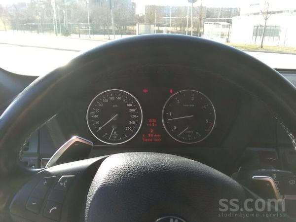 Melns BMW X5 2012 Tukums, ar dzinēja tilpumu 3.00 L un nobraukumu 298 tūkst. km par 14500 €, foto 9 vietnē AUTOMOTO.COM.LV