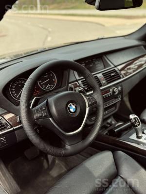 Melns BMW X5 2012 Rīga, ar dzinēja tilpumu 3.00 L un nobraukumu 282 tūkst. km par 11400 €, foto 7 vietnē AUTOMOTO.COM.LV
