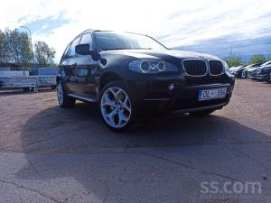 Melns BMW X5 2012 Daugavpils, ar dzinēja tilpumu 3.00 L un nobraukumu 0 tūkst. km par 11850 €, foto  vietnē AUTOMOTO.COM.LV