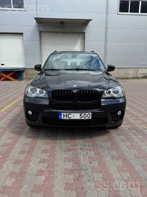 Melns BMW X5 2012 Rīga, ar dzinēja tilpumu 3.00 L un nobraukumu 210 tūkst. km par 16500 €, foto  vietnē AUTOMOTO.COM.LV