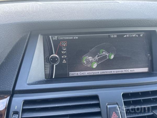 Black BMW X5 2012 in Liepaja, with an engine capacity of 3.00 L and mileage of 176 thousand km for 13000 €, photo 6 on AUTOMOTO.COM.LV