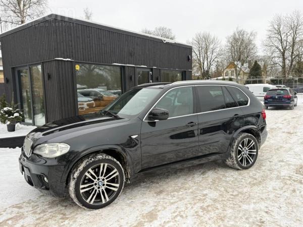 Melns BMW X5 2012 Rīga, ar dzinēja tilpumu 3.00 L un nobraukumu 280 tūkst. km par 12990 €, foto 8 vietnē AUTOMOTO.COM.LV