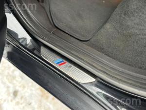 Black BMW X5 2012 in Riga, with an engine capacity of 3.00 L and mileage of 280 thousand km for 12990 €, photo 31 on AUTOMOTO.COM.LV