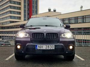 Black BMW X5 2012 in Riga, with an engine capacity of 3.00 L and mileage of 300 thousand km for 14000 €, photo 13 on AUTOMOTO.COM.LV