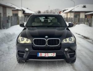 Melns BMW X5 2012 Jelgava, ar dzinēja tilpumu 3.00 L un nobraukumu 220 tūkst. km par 11350 €, foto 3 vietnē AUTOMOTO.COM.LV