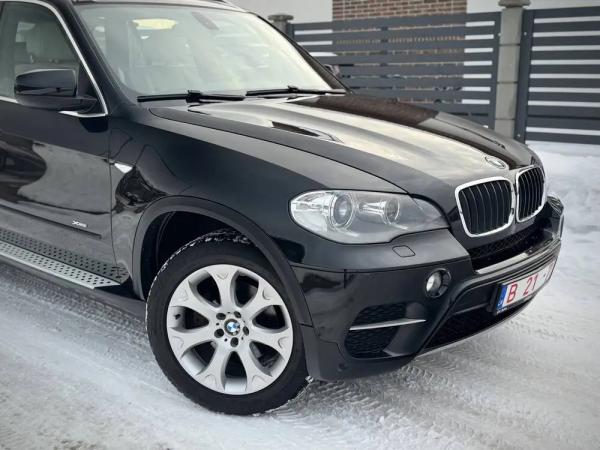 Melns BMW X5 2012 Jelgava, ar dzinēja tilpumu 3.00 L un nobraukumu 220 tūkst. km par 11350 €, foto 6 vietnē AUTOMOTO.COM.LV