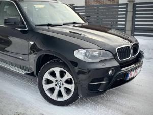 Melns BMW X5 2012 Jelgava, ar dzinēja tilpumu 3.00 L un nobraukumu 220 tūkst. km par 11350 €, foto 7 vietnē AUTOMOTO.COM.LV
