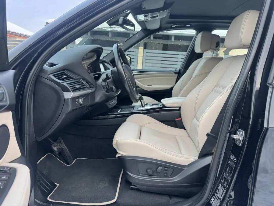 Melns BMW X5 2012 Jelgava, ar dzinēja tilpumu 3.00 L un nobraukumu 220 tūkst. km par 11350 €, foto 10 vietnē AUTOMOTO.COM.LV
