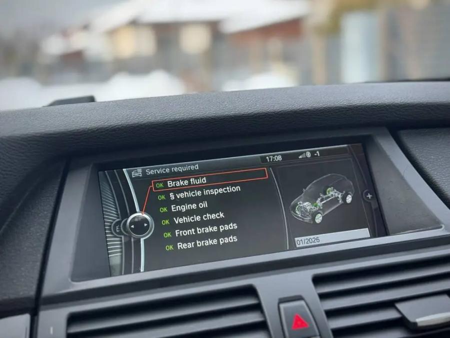 Melns BMW X5 2012 Jelgava, ar dzinēja tilpumu 3.00 L un nobraukumu 220 tūkst. km par 11350 €, foto 21 vietnē AUTOMOTO.COM.LV