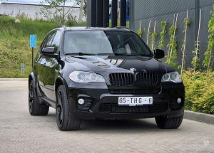 Black BMW X5 2012 in Vilnius, with an engine capacity of 2.99 L and mileage of 222 thousand km for 12500 €, photo 3 on AUTOMOTO.COM.LV