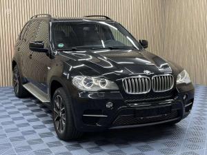 Melns BMW X5 2012 Marijampole, ar dzinēja tilpumu 2.99 L un nobraukumu 291 tūkst. km par 10750 €, foto  vietnē AUTOMOTO.COM.LV
